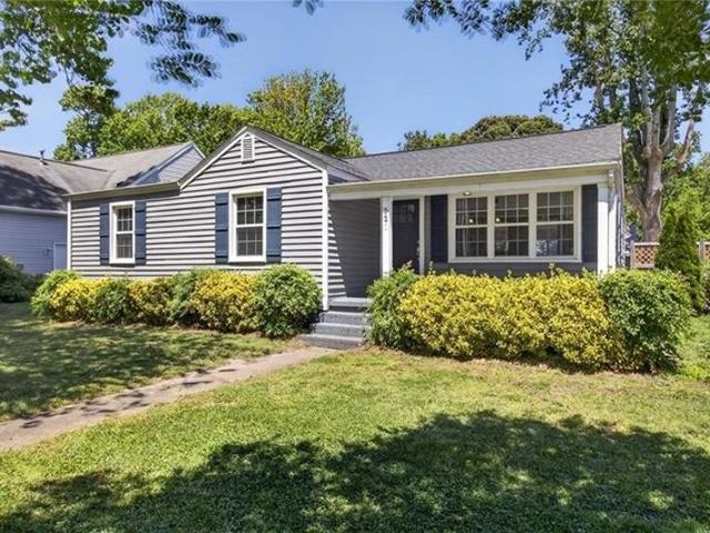 547 Fox Hill Rd, Hampton, VA 23669