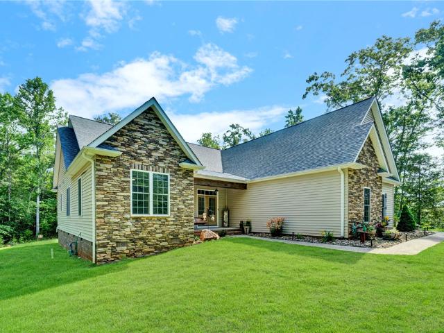 547 Lawrence Bridge Road