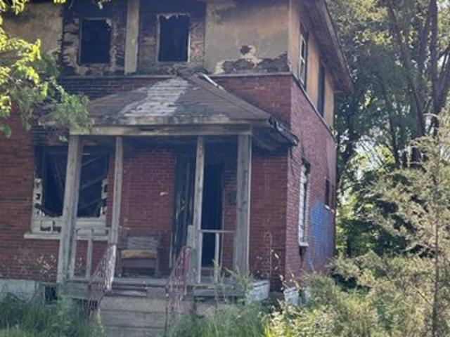 547 Madison St, Gary, IN 46402