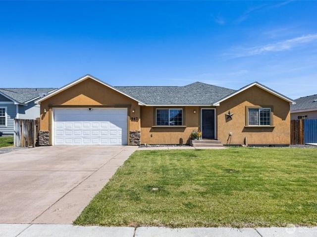 547 S Bayside St, Moses Lake, WA 98837