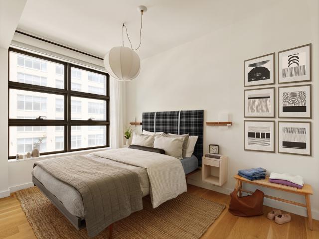 547 W 47TH Street 521