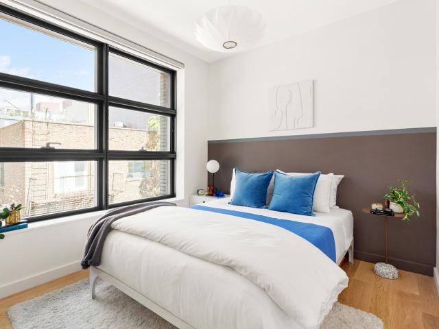 547 W 47TH Street 607