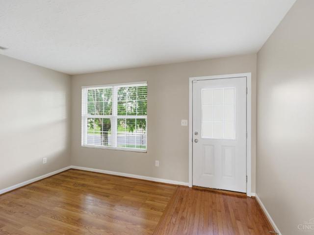 547 Woodbine Court