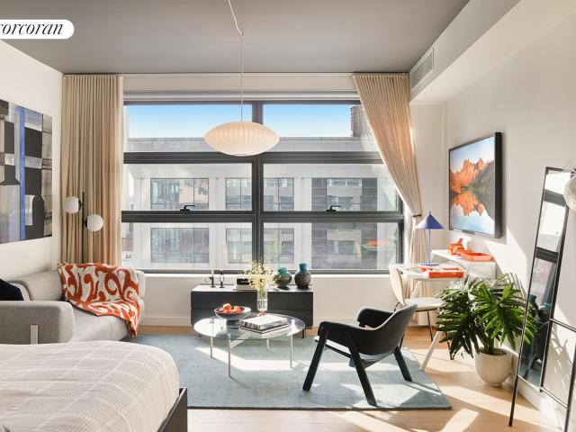 547 West 47th Street, New York, NY