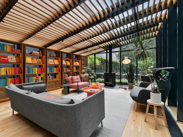 547 West 47th Street, New York, NY