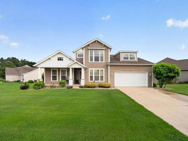 54855 Springfield Trace Dr, Osceola, IN 46561