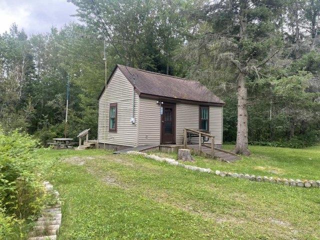 5485 Francisco Rd, Atlanta, MI 49709