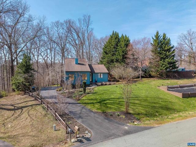 5485 Jamestown Ct