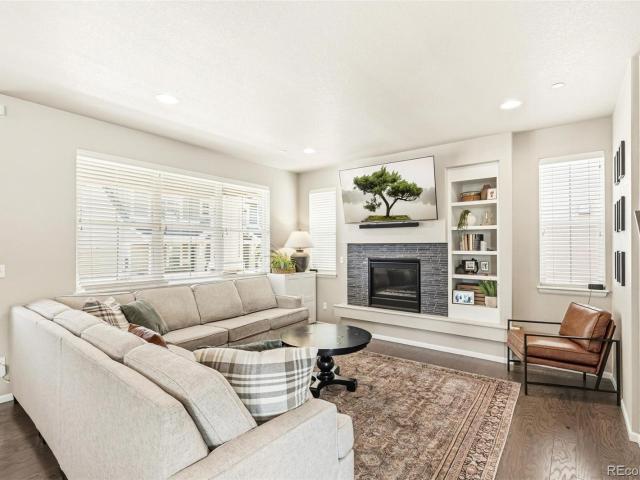 5485 W 73rd Place