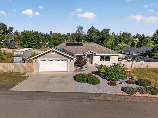5487 Filbert St, Paradise, CA 95969