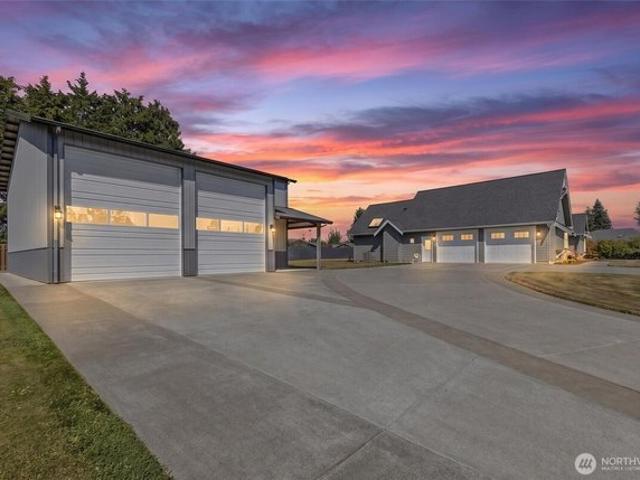 5487 Kent Dr, Bellingham, WA 98226