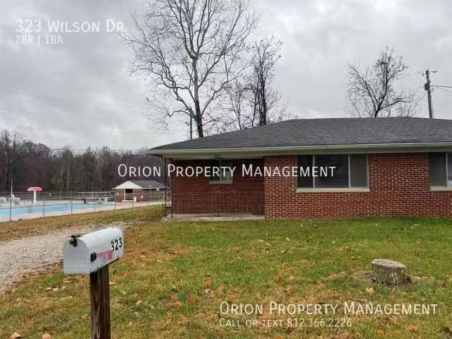 54888201 323 Wilson Dr