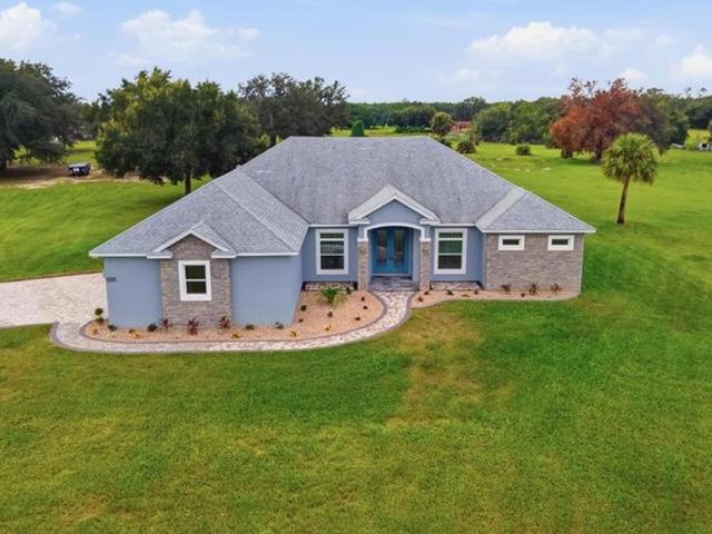5489 Nantahala Ln, Lady Lake, FL 32159