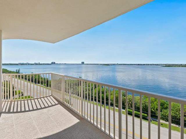 5480 N Ocean Dr Apt B7C, Riviera Beach, FL 33404