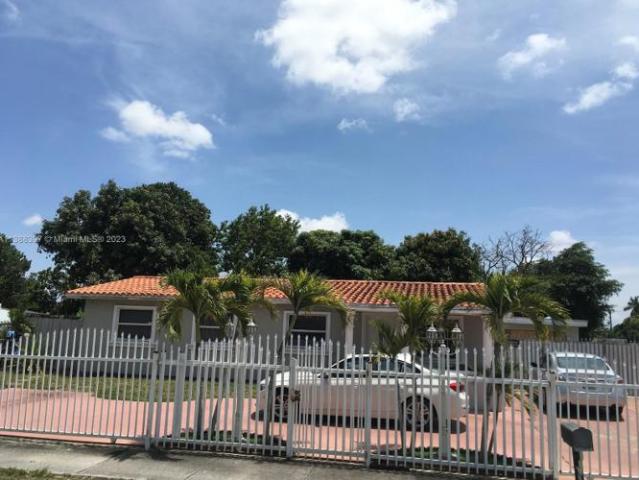 5480 175th St NW, Miami Gardens, FL 33055