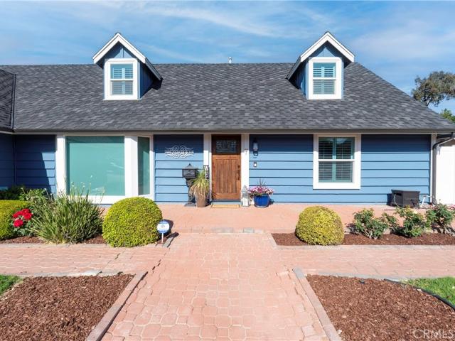 5481 Peacock Ln, Riverside, CA 92505 | MLS #IG26063 | Compass