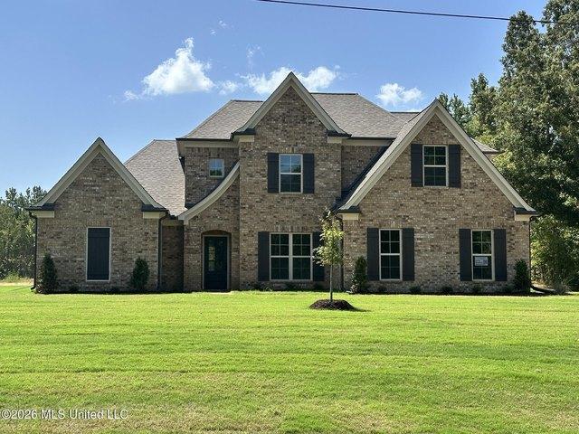 5483 Hazelwood Dr, Lake Cormorant, MS 38641