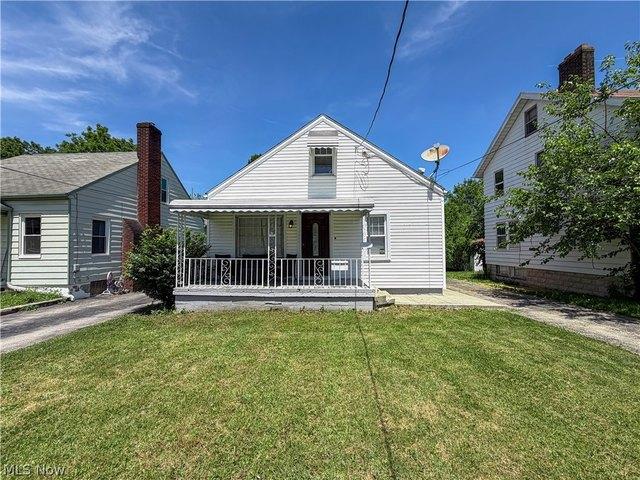 548 Cambridge Ave, Youngstown, OH 44502