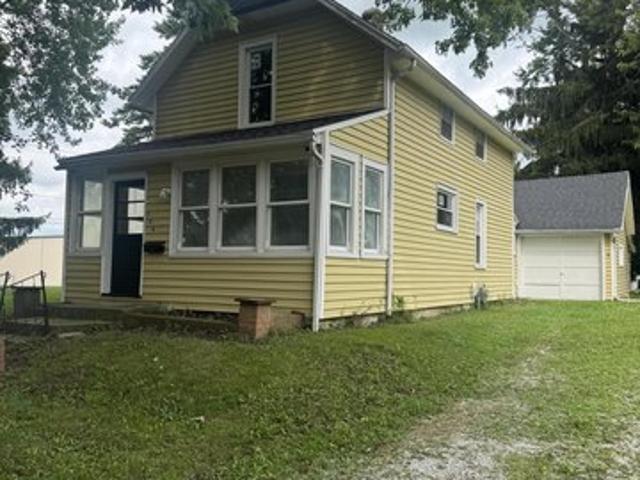 548 Center St, Kenton, OH 43326