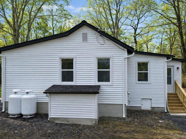 548 Dosen Rd, Middletown, NY 10940 | MLS #972779 | Compass