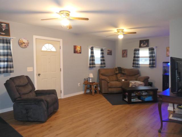 548 E Van Buren Road