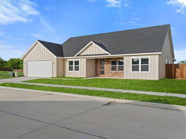 548 Highview Ct, Godley, TX 76044