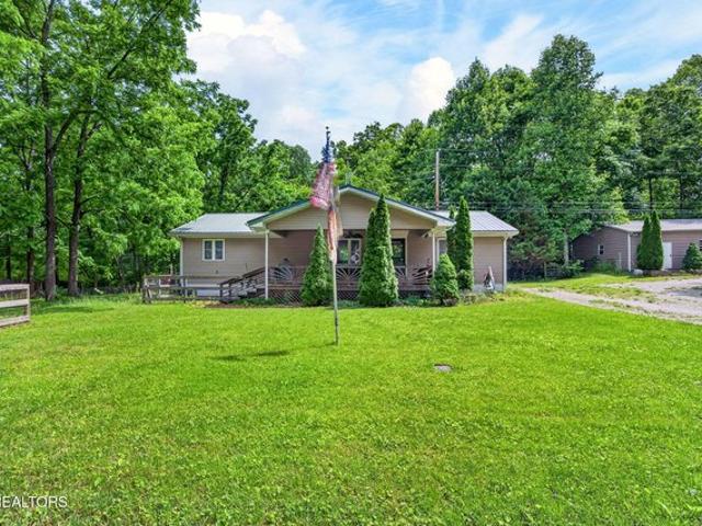 548 Lantana Firetower Rd, Crossville, TN 38572