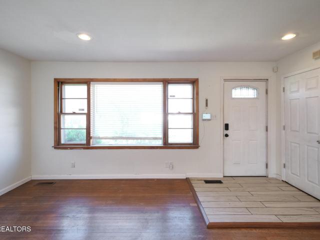 548 Murray Drive