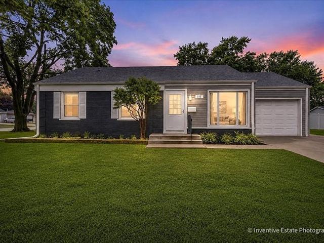 548 S Harvard Ave, Addison, IL 60101