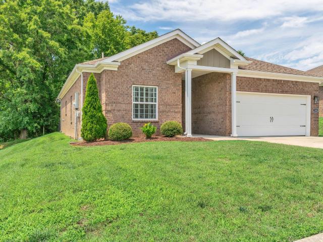 548 Smoky Mountains Dr