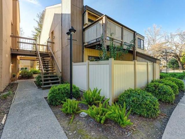 548 Woodside Oaks #3, Sacramento, CA 95825