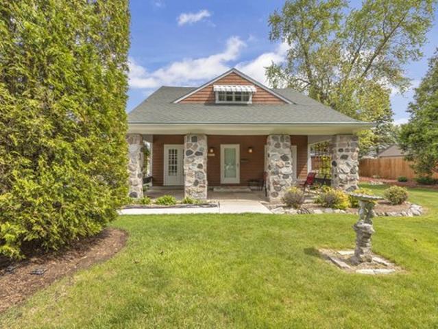548 Whitcomb Ave, Sheboygan, WI 53081