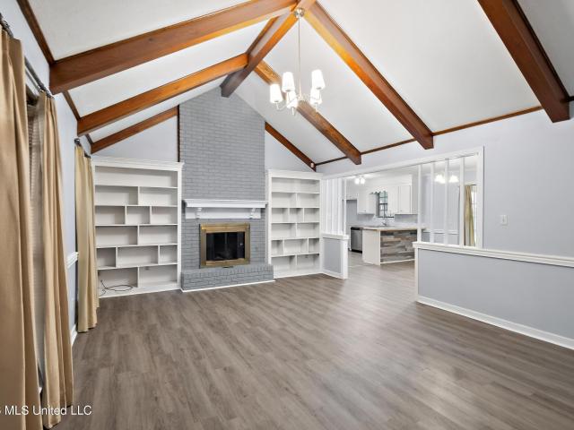 548 Vineland Drive