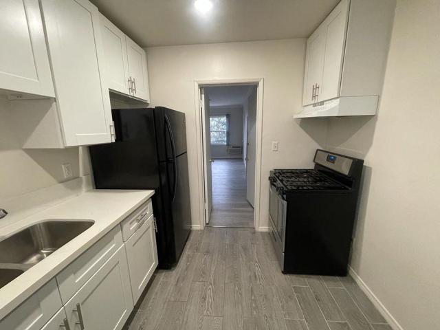 548a Studio Apartment for Rent at 548 N Alexandria Ave, Los Angeles, CA 90004 Wilshire Center Koreatown