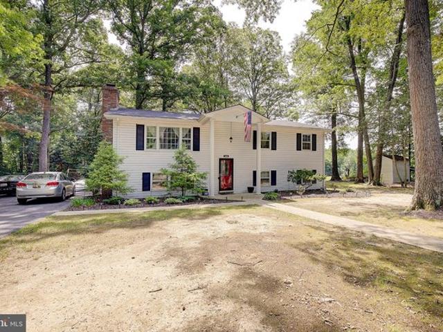 5494 Hallowing Point Rd, Prince Frederick, MD 20678