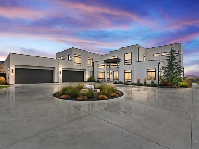 5496 N Bogus Basin Rd, Boise, ID 83702