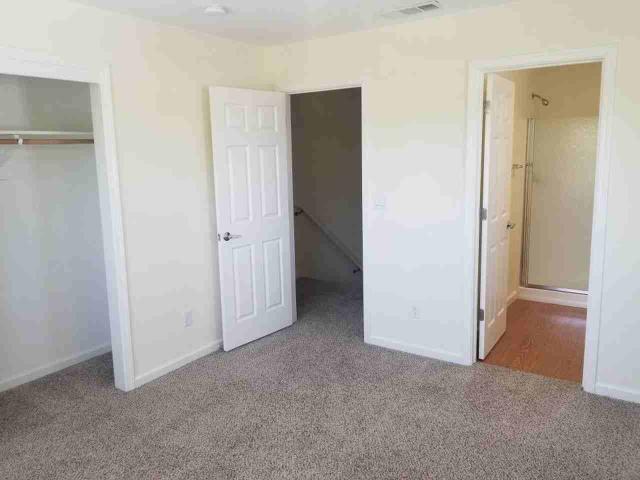5499 Carlson Dr Sacramento CA 2 Bedroom Condo for Rent at 5497 Carlson Dr, Sacramento, CA 95819 California State University Sacramento