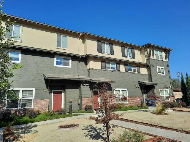 5499 Carlson Dr Sacramento CA 2 Bedroom Condo for Rent at 5497 Carlson Dr, Sacramento, CA 95819 California State University Sacramento