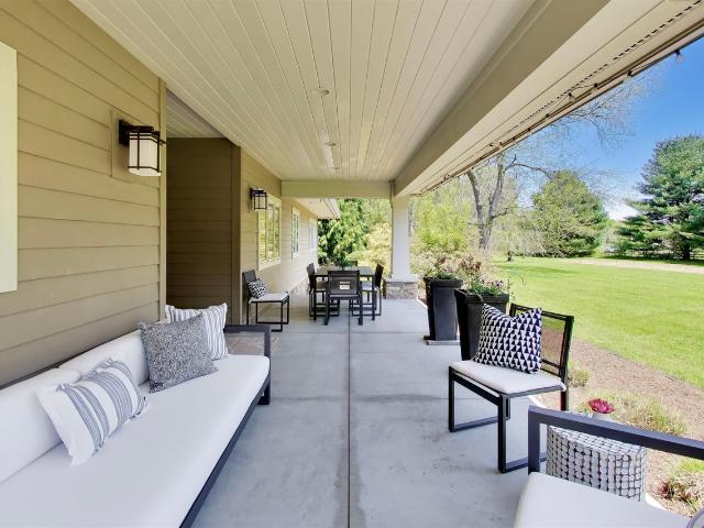 5499 Topanga Drive