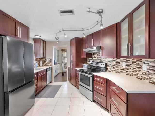 5490 SW 32nd Ter, Fort Lauderdale, FL 33312 | MLS #B26001 | Compass