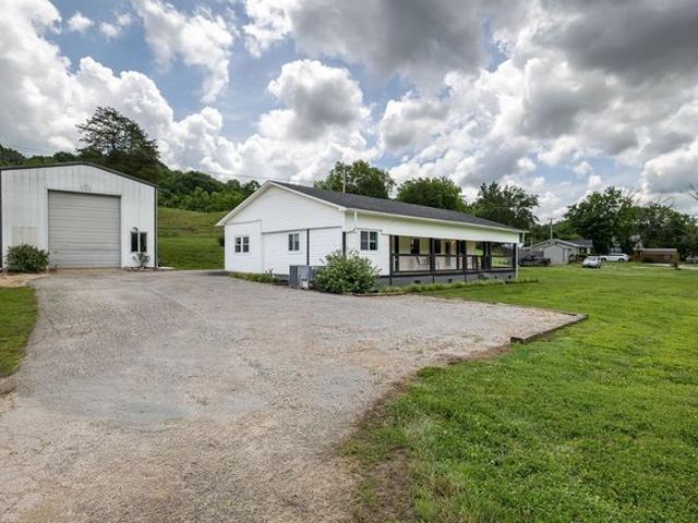 5492 Columbia Hwy, Pulaski, TN 38478