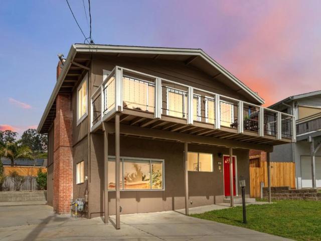 5493 Ball Drive