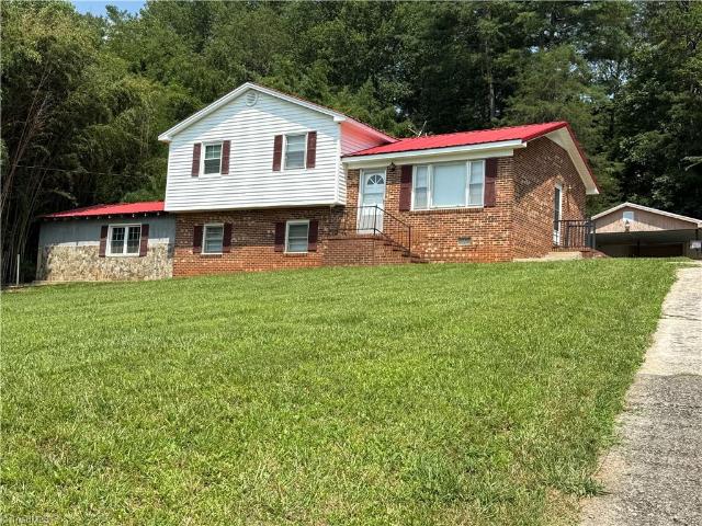 549 Ararat Hwy