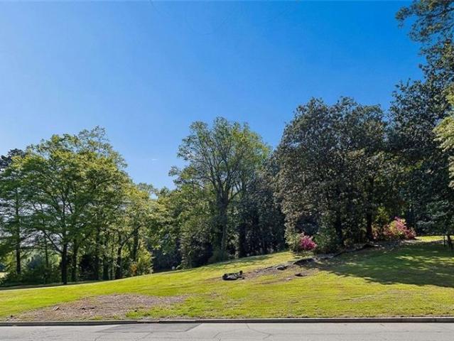 549 Broadland Rd NW, Atlanta, GA 30327 | MLS #7757