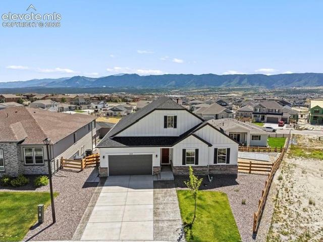 549 Old Grotto Dr, Monument, CO 80132