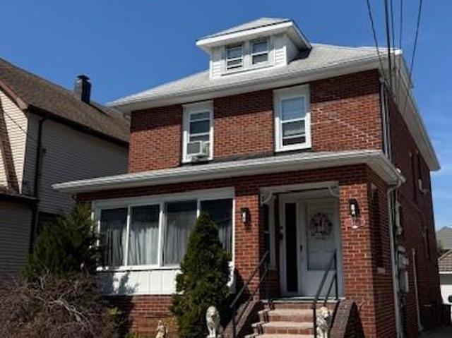 549 Oregon Avenue # Lower Level
