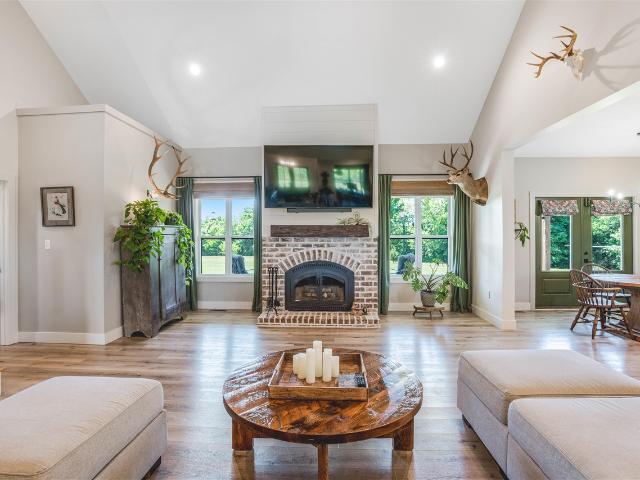 549 Oscar Raymer Road