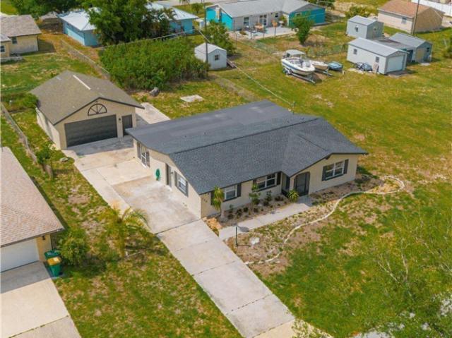 549 Lakemont Ave NW, Port Charlotte, FL 33952 | MLS #2026016