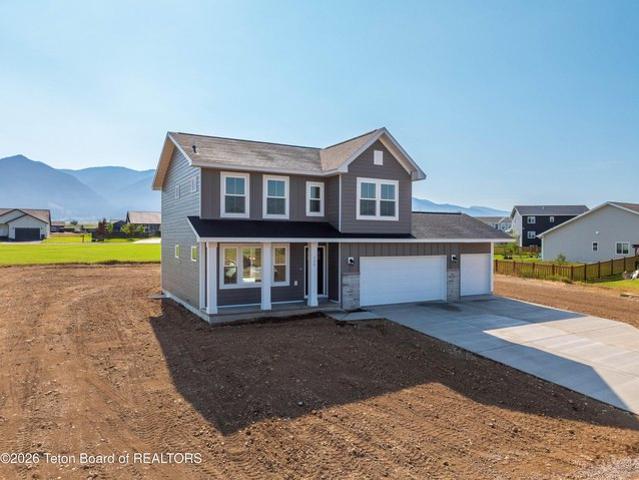 549 Little Greys Loop, Etna, WY 83120