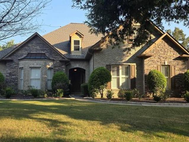 549 Park Lake Ln, Helena, AL 35080